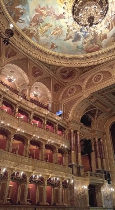 A Magyar Operaház – Budapesti képeslap III. – .:: Vásárhely.ma